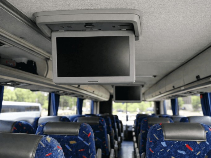Lincoln Charter Bus & Minibus Rental | Lincoln Charter Bus Services
